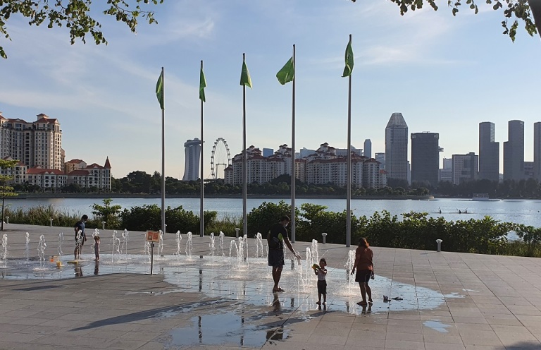 Film Tiktoks At These Unique Locations Around Singapore Sports Hub